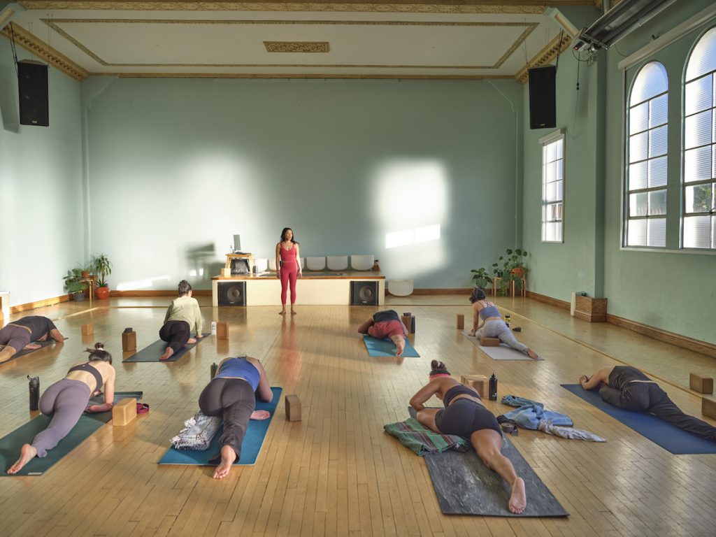 Slow Flow Vinyasa – Yoga Flow SF